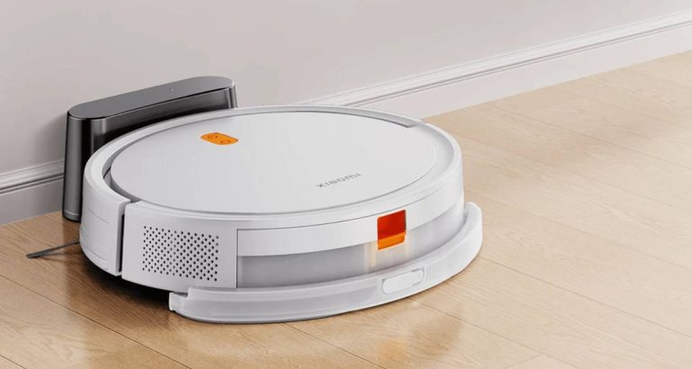 Xiaomi представила доступный робот-пылесос с двумя щетками и ...